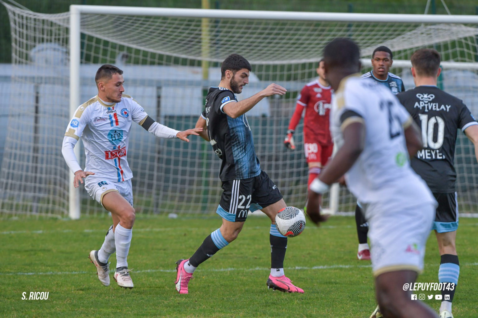 Le Puy Foot 43