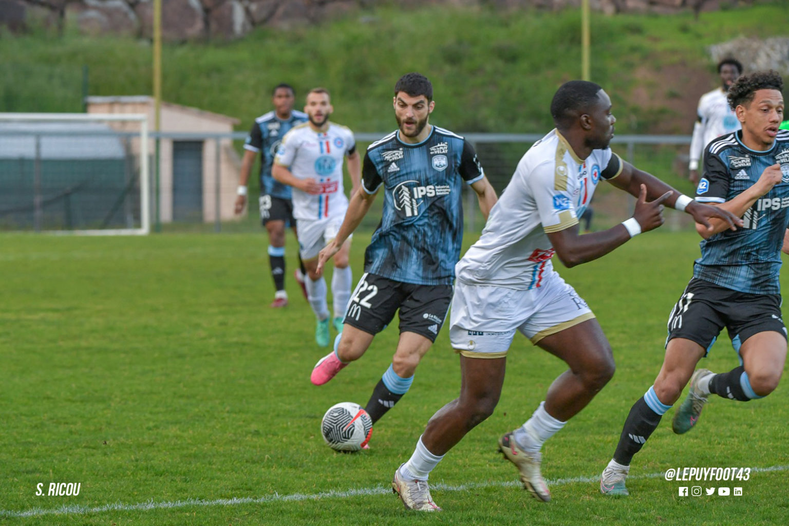 Le Puy Foot 43
